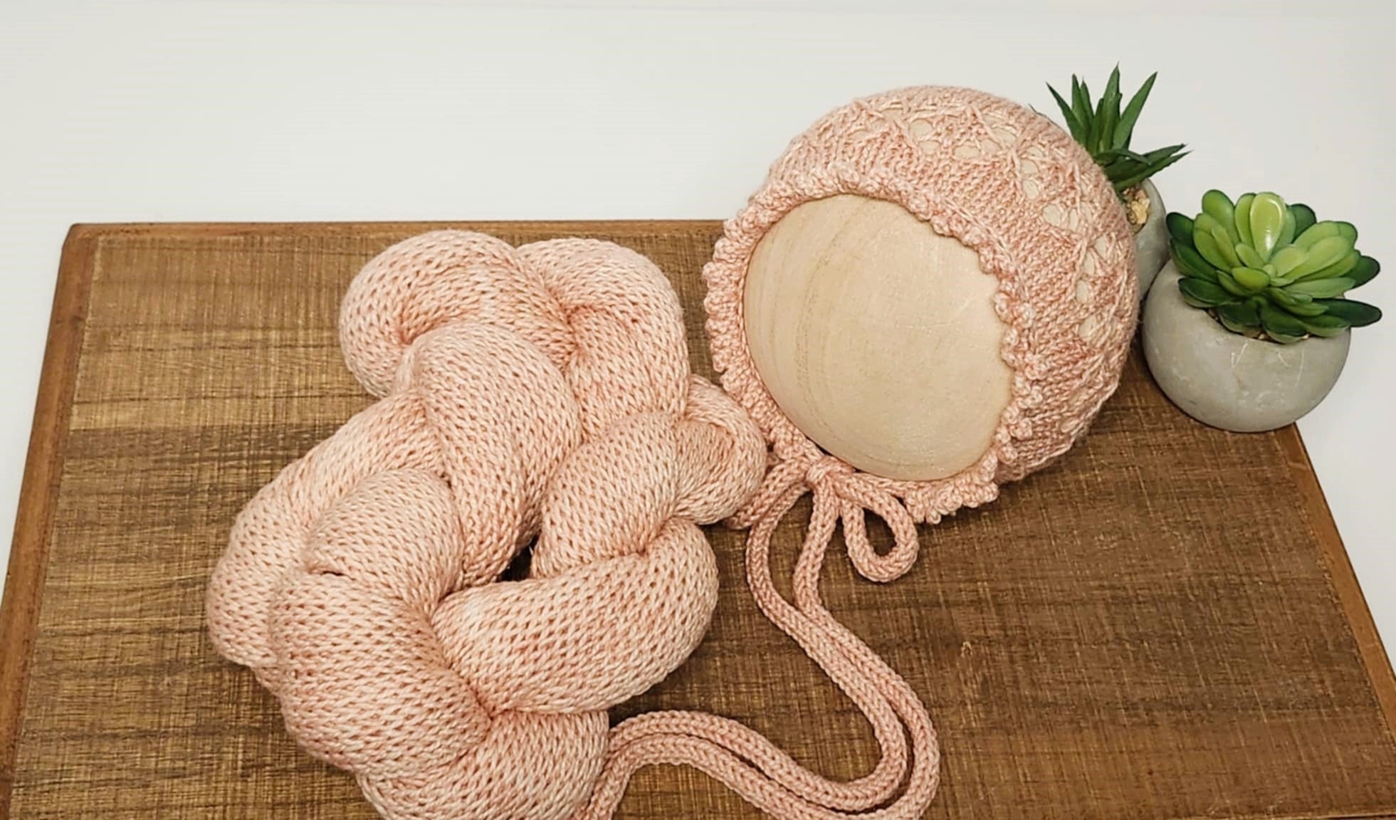 Eve Bonnet – Little Blessings Props